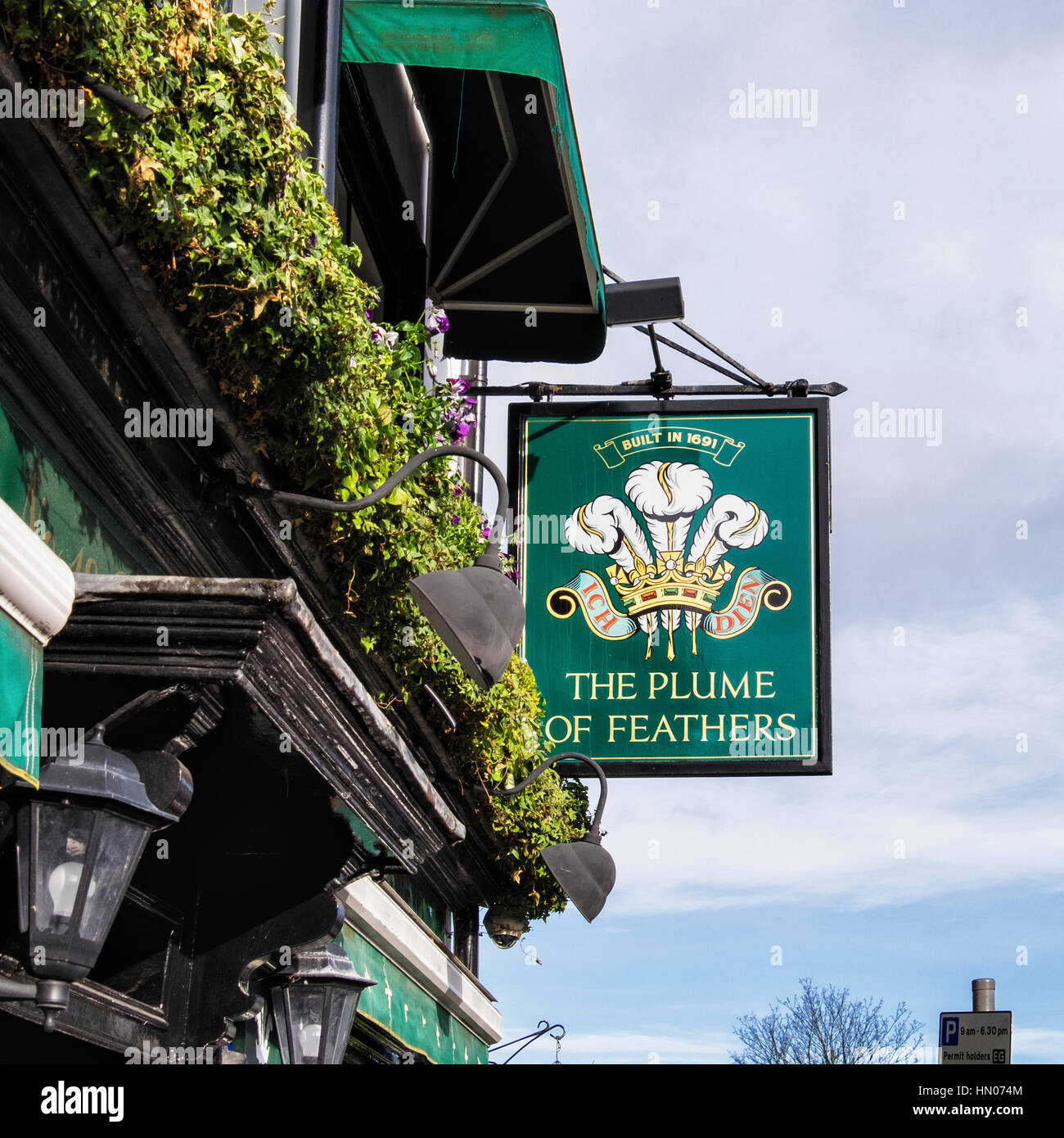 The plume of feathers greenwich High Resolution Stock Photography and Images - Alamy