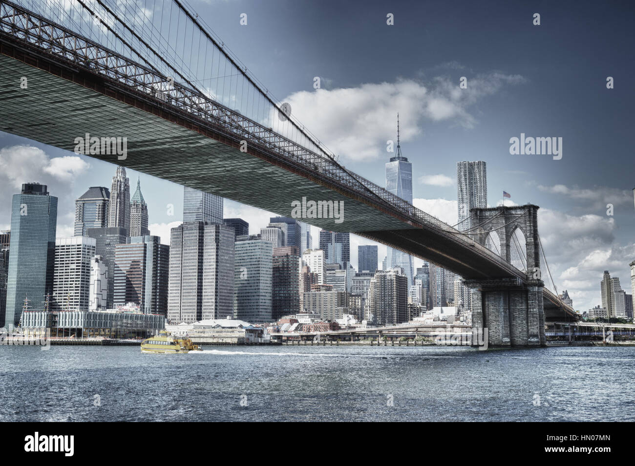 Manhattan skyline with Brooklyn Bridge - HDR image Stock Photo - Alamy