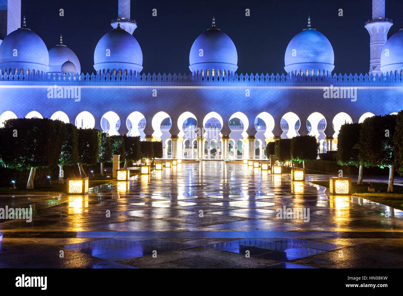The Blue Mosque Stock Photos & The Blue Mosque Stock Images - Alamy