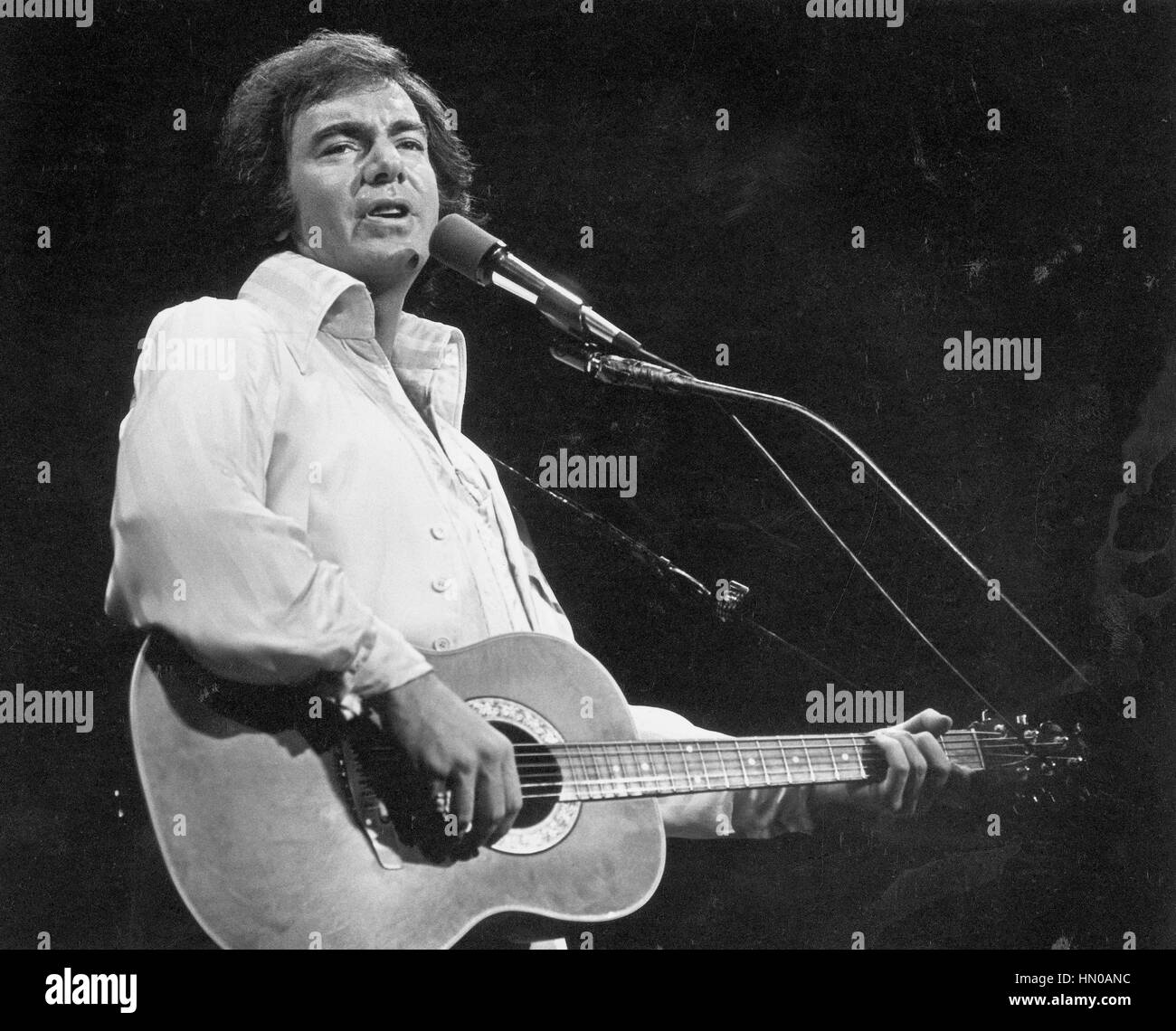 Neil diamond hi-res stock photography and images - Alamy