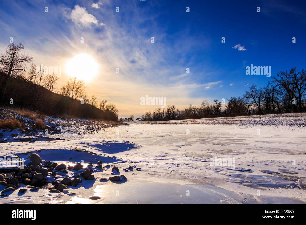 Daytime river hi-res stock photography and images - Alamy