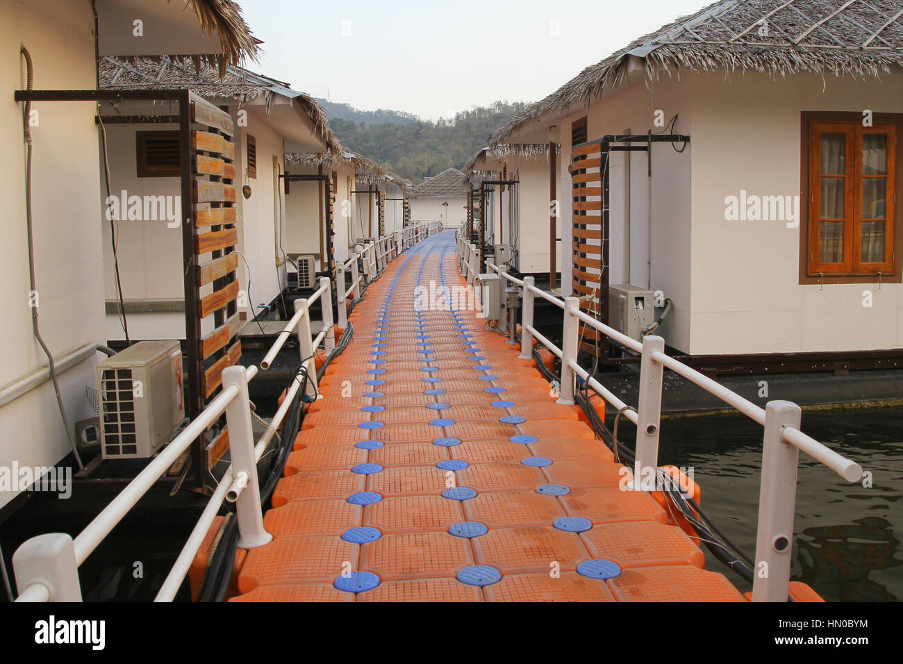 Floating walkway hi-res stock photography and images - Alamy
