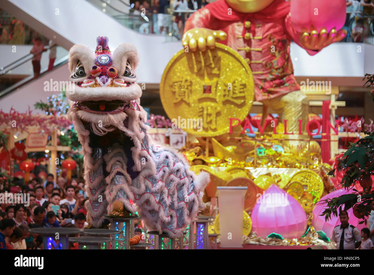 Lion dance performance on high hi-res stock photography and images - Alamy