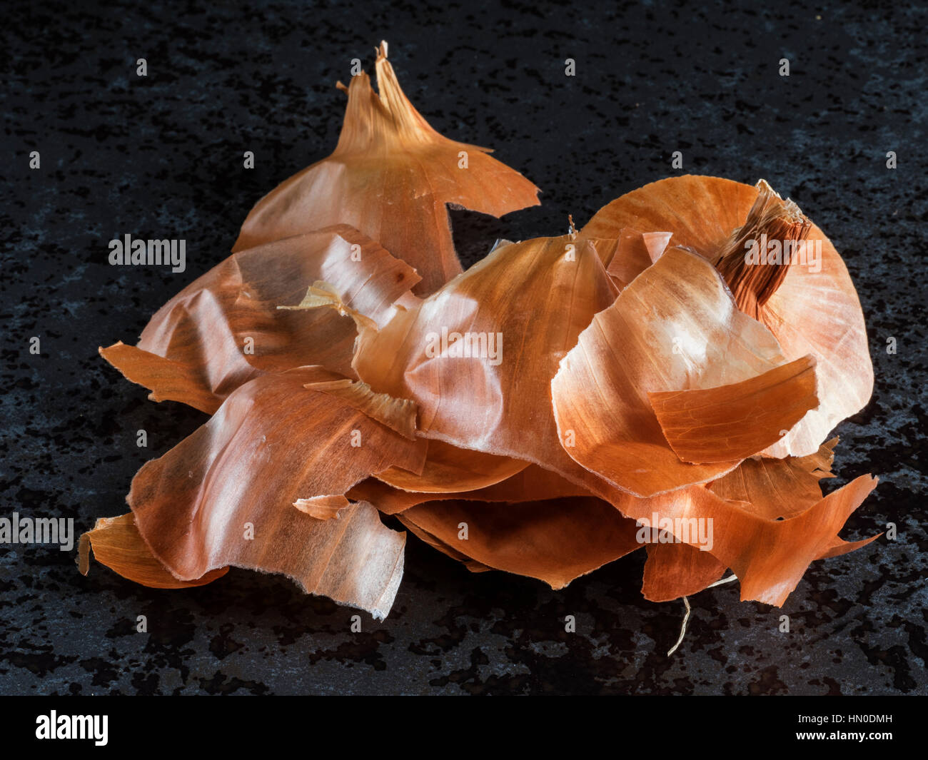 Onion peel hi-res stock photography and images - Alamy
