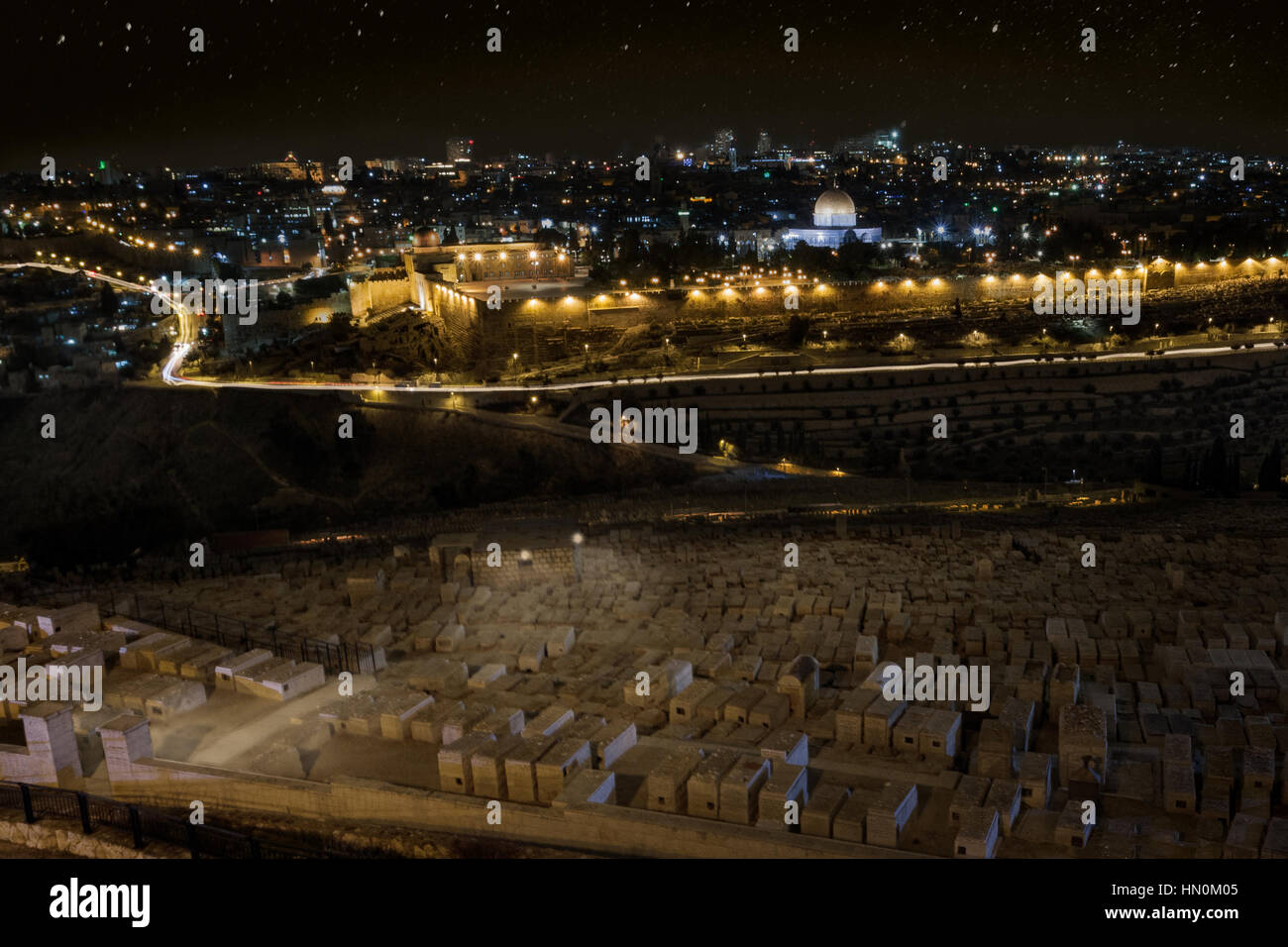 City Lights of Old Jerusalem at Night - Wailing Wall - Jerusalem ...