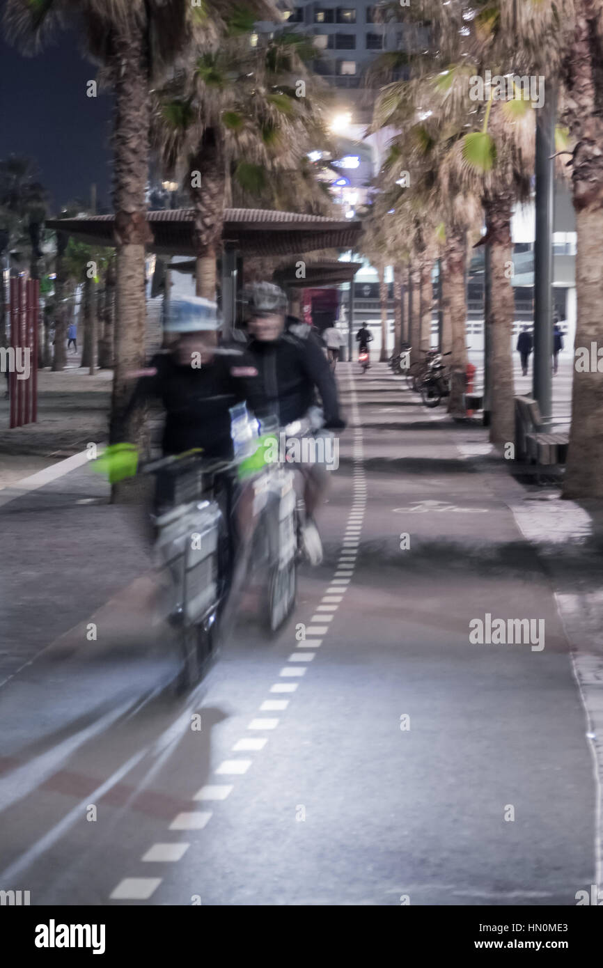 Riding bicycle at night hi-res stock photography and images - Alamy