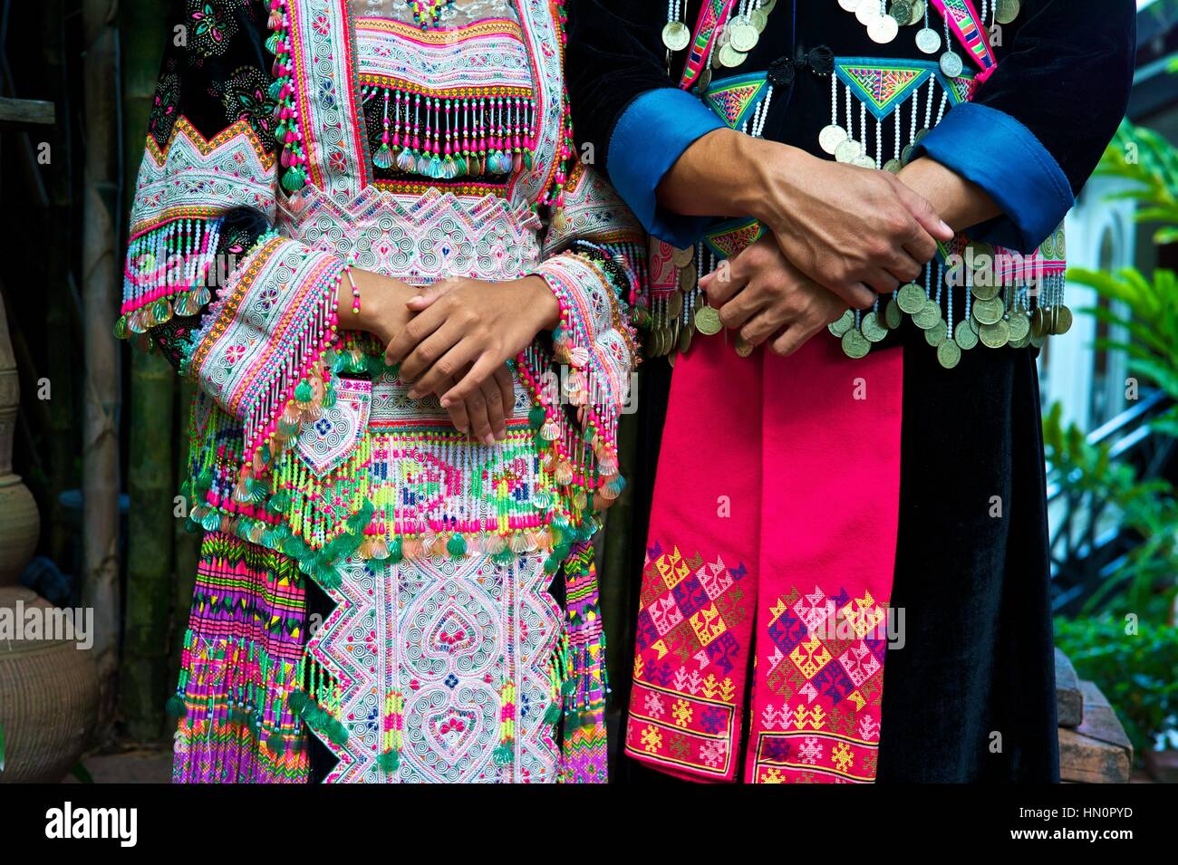 Hmong bride traditional wedding hi-res stock photography and images - Alamy