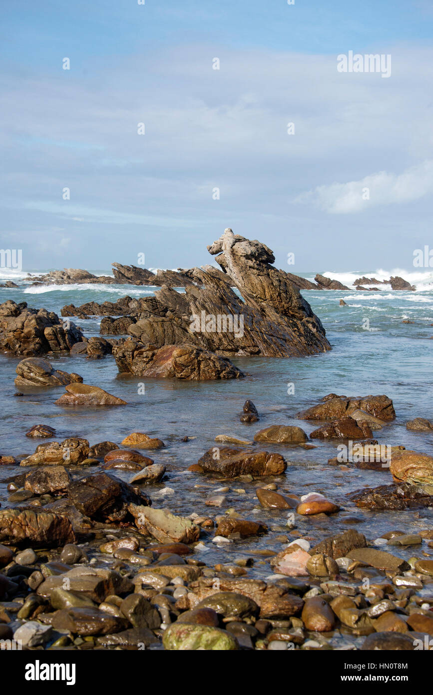 Waves breaking on rocks at Cape Agulhas Stock Photo - Alamy