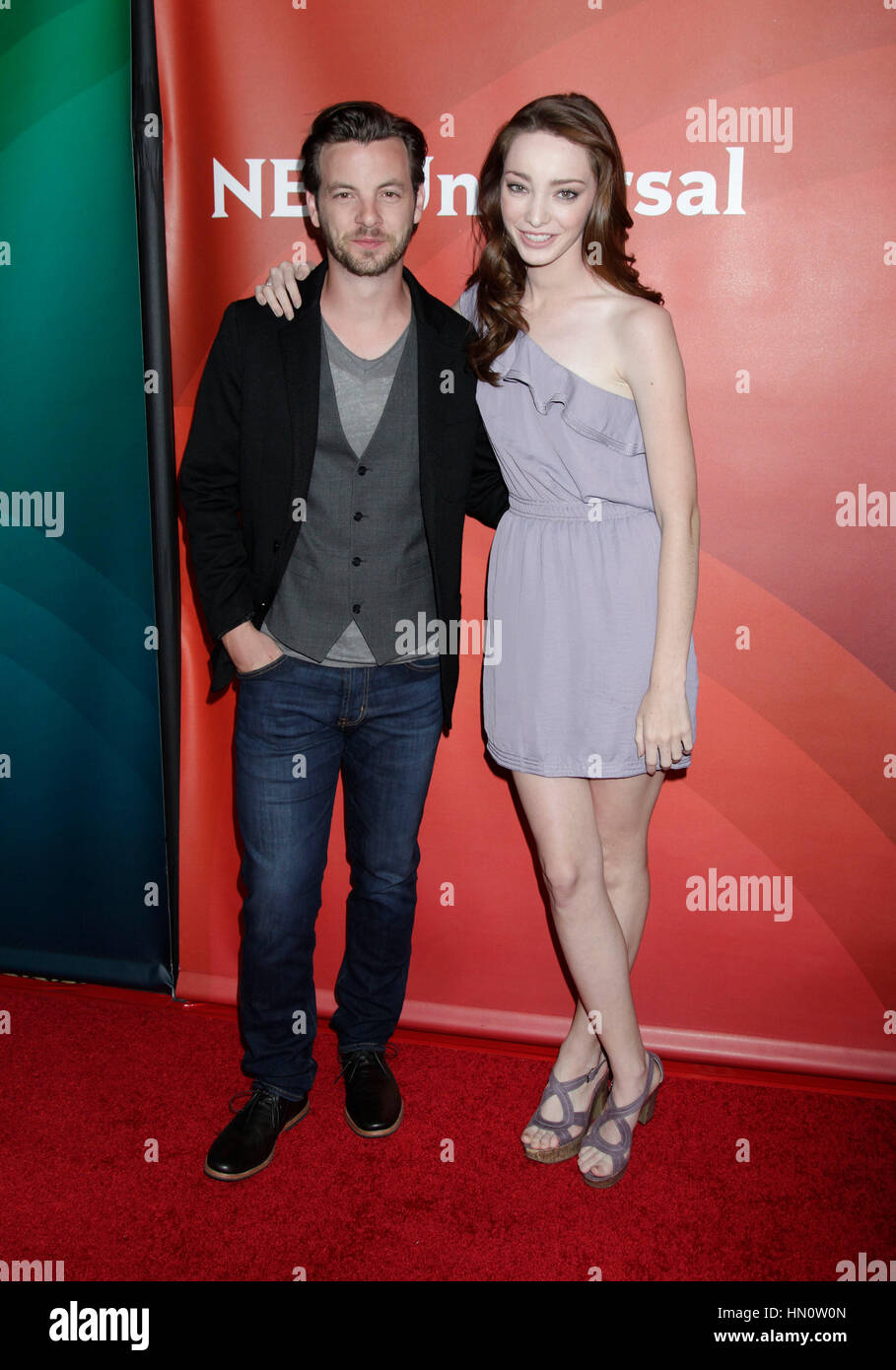 Gethin anthony and emma dumont hi-res stock photography and images - Alamy