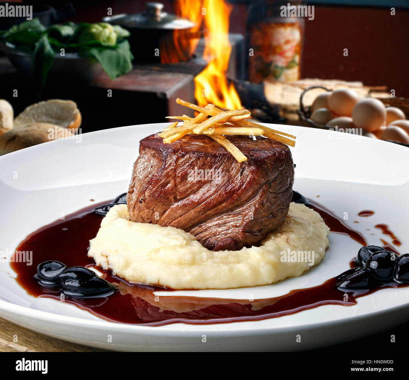 Mashed potatoes summer vegetables hi-res stock photography and images ...