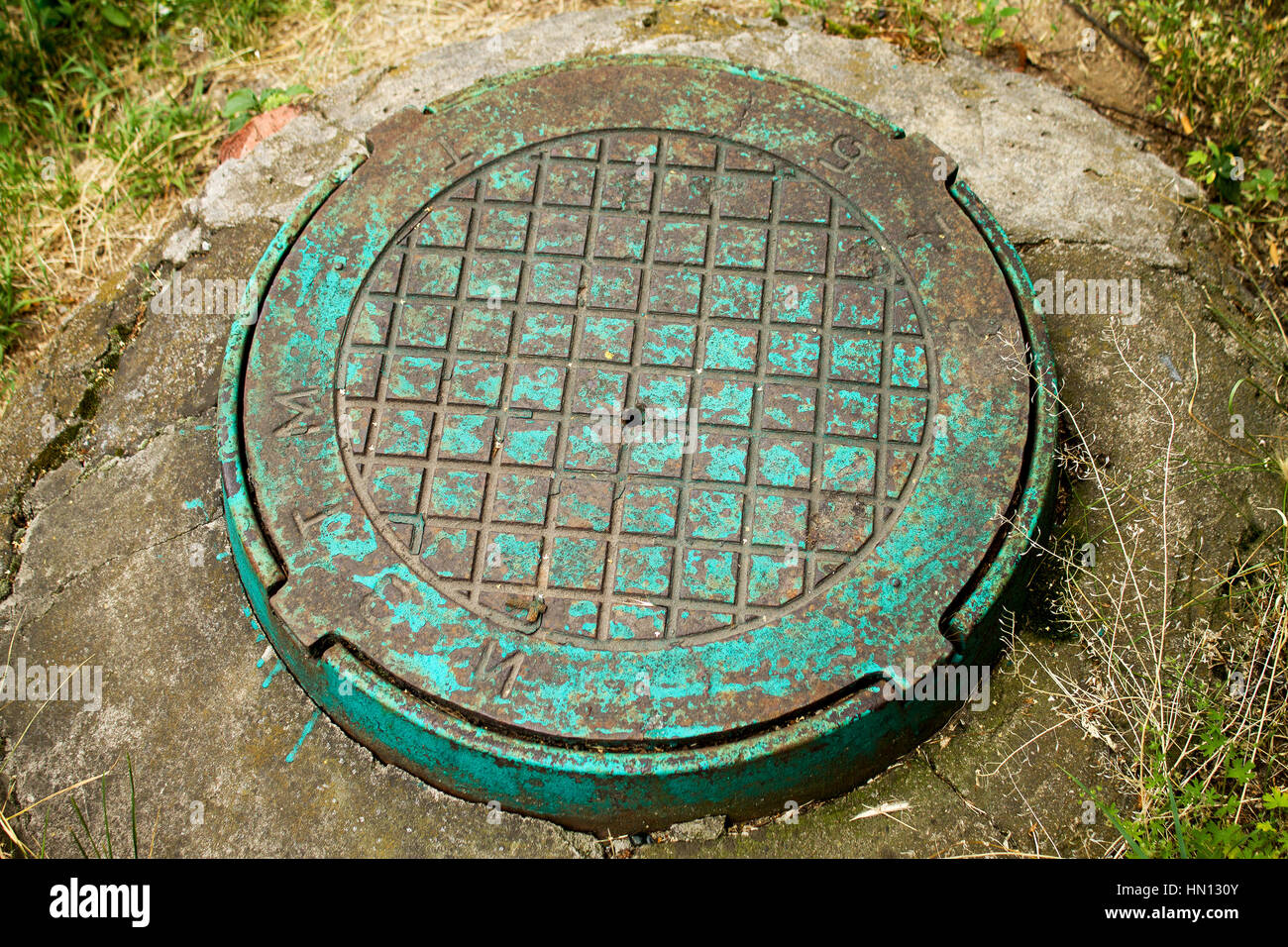 Cast iron drainage pipe hi-res stock photography and images - Alamy