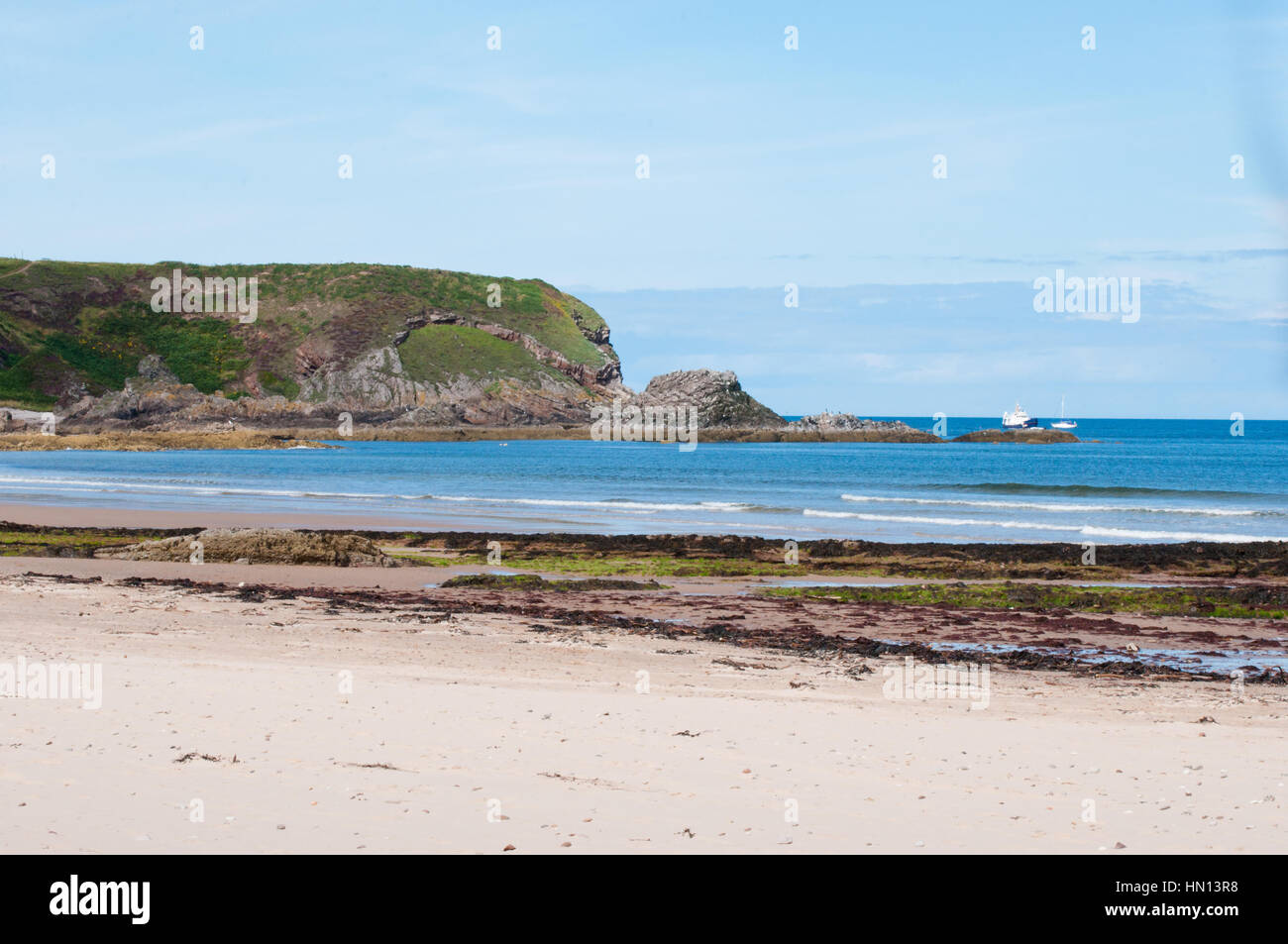 Cullen beach in Morayshire Scotland Stock Photo - Alamy