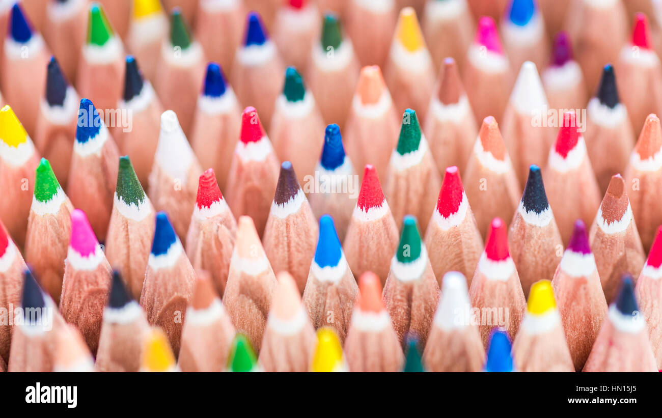 Pencils and palette hi-res stock photography and images - Alamy