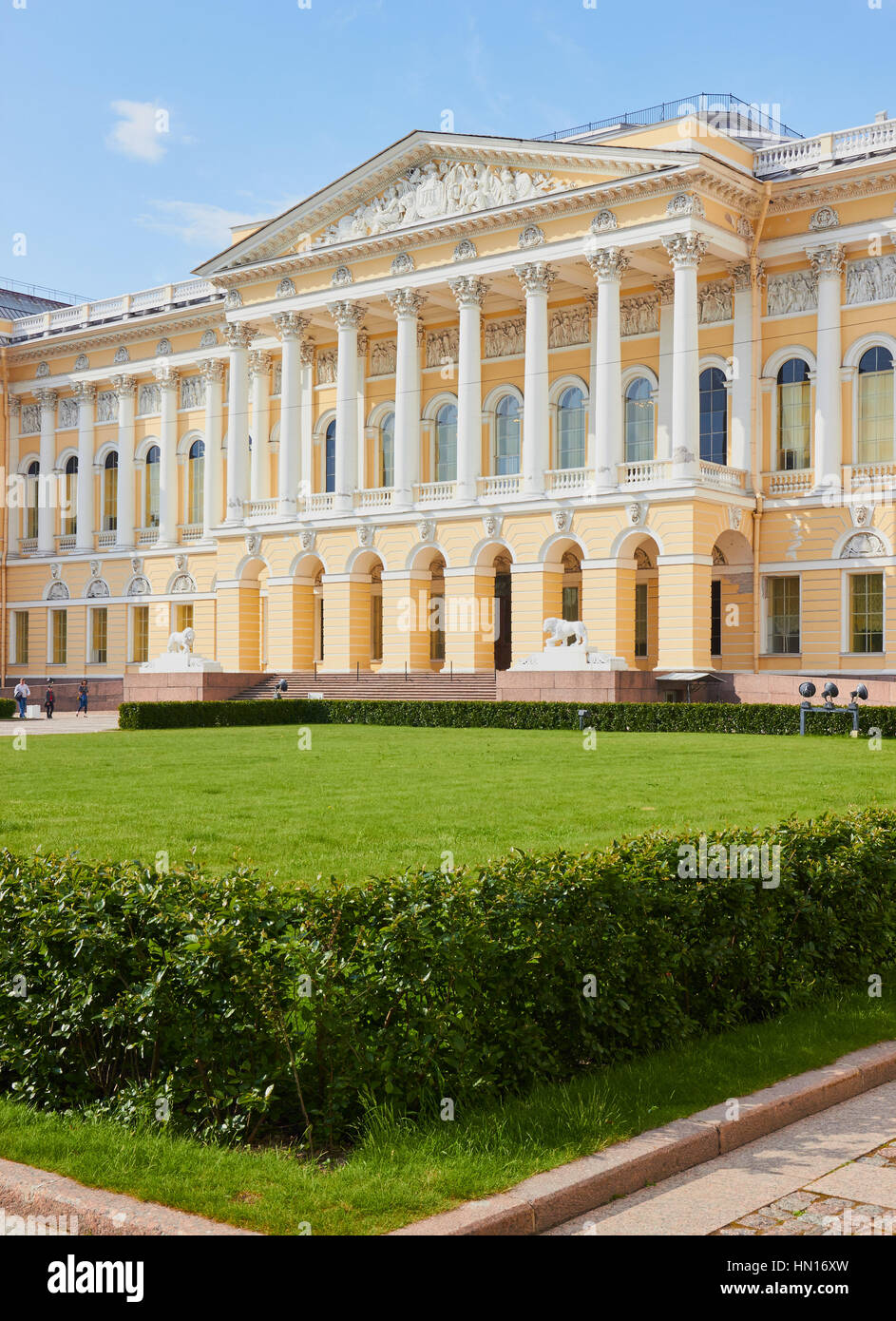 Mikhailovsky Palace, main building of the Russian Museum, Arts Square ...