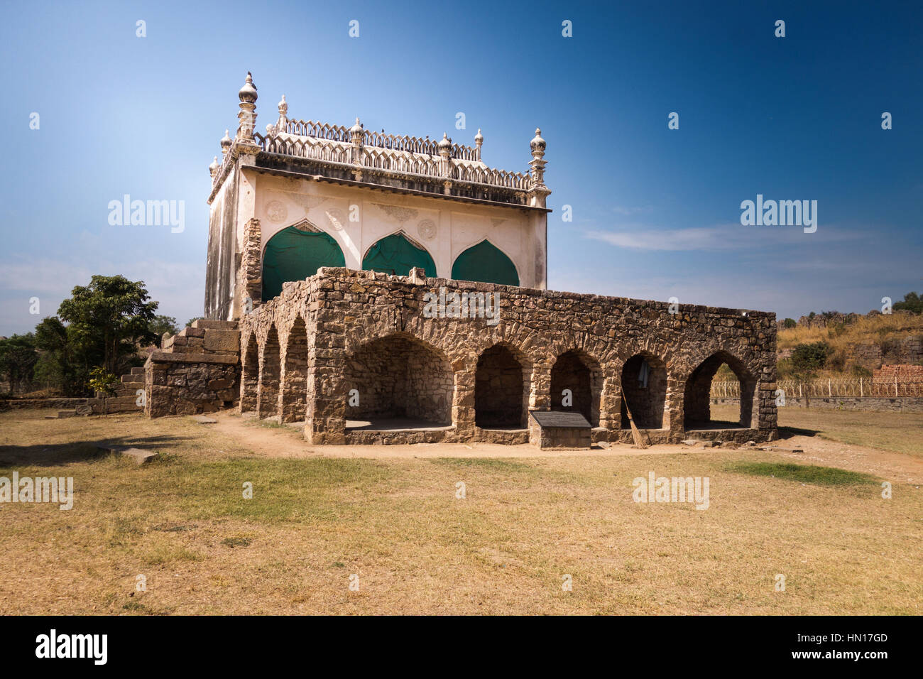 Mulla Khayali mosque was built in 1569 AD by Mulla Khayali, a noted ...