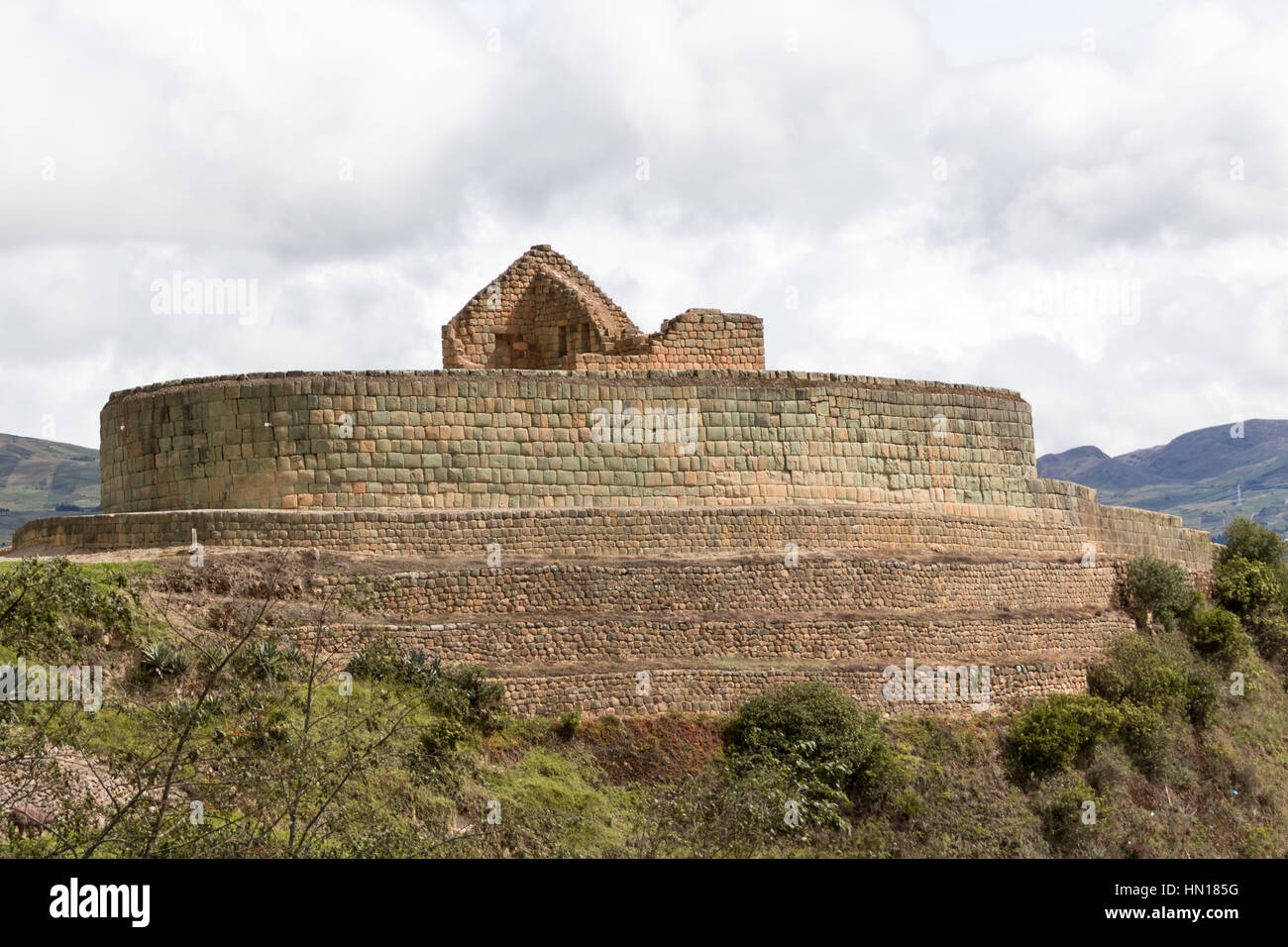 Ingapirca inka ruins main temple closeup detail in Ecuador Stock Photo ...