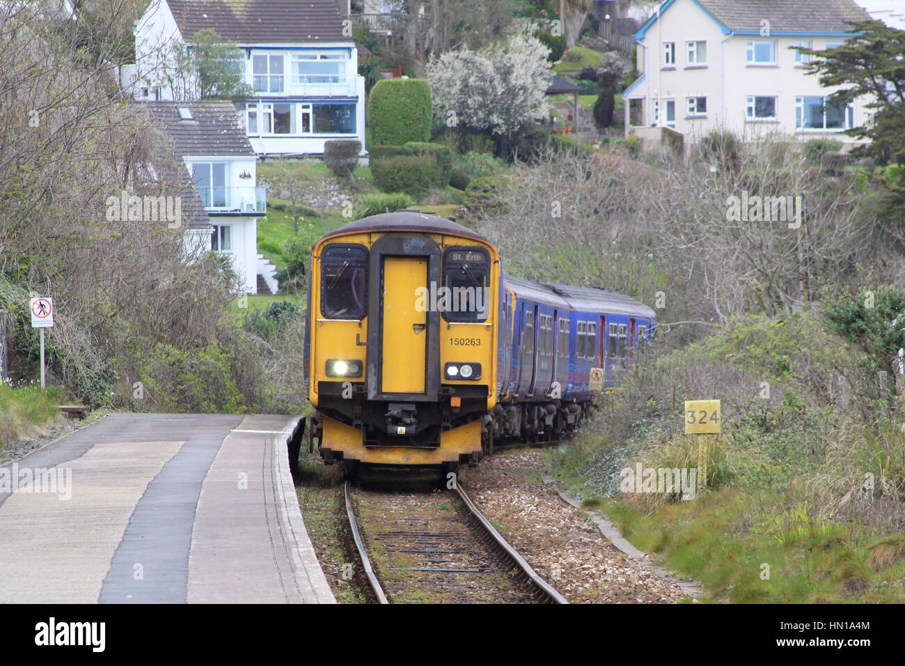 First Great Western Class 150 150263 Multiple Unit from St Ives to St ...