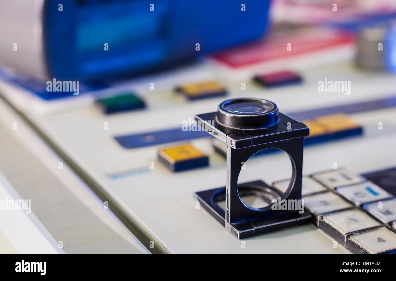 Color management in printing process with magnifying glass, color ...