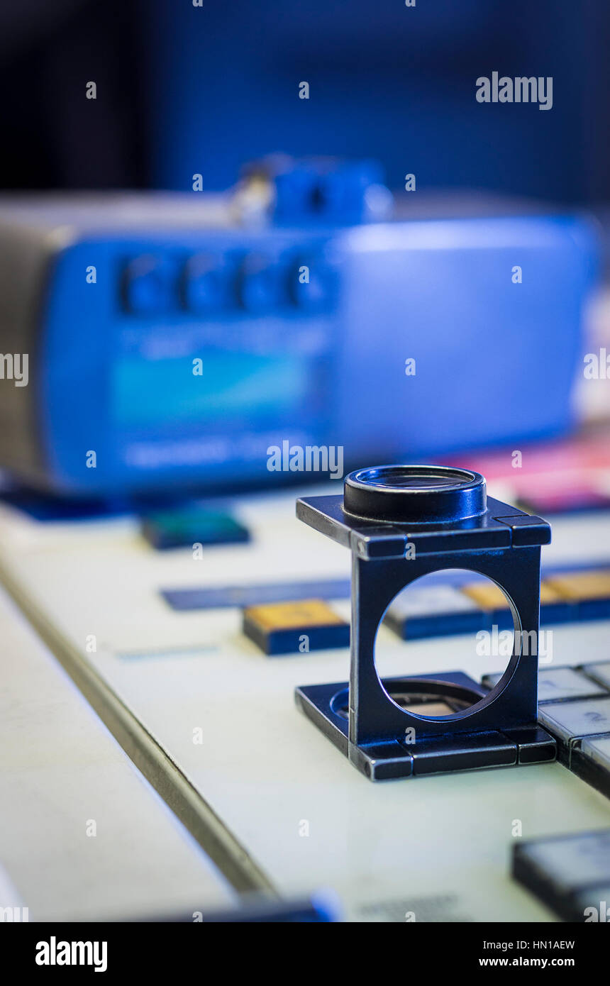 Color management in printing process with magnifying glass, color ...