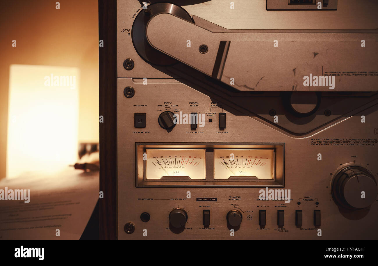 Old sound technology hi-res stock photography and images - Alamy