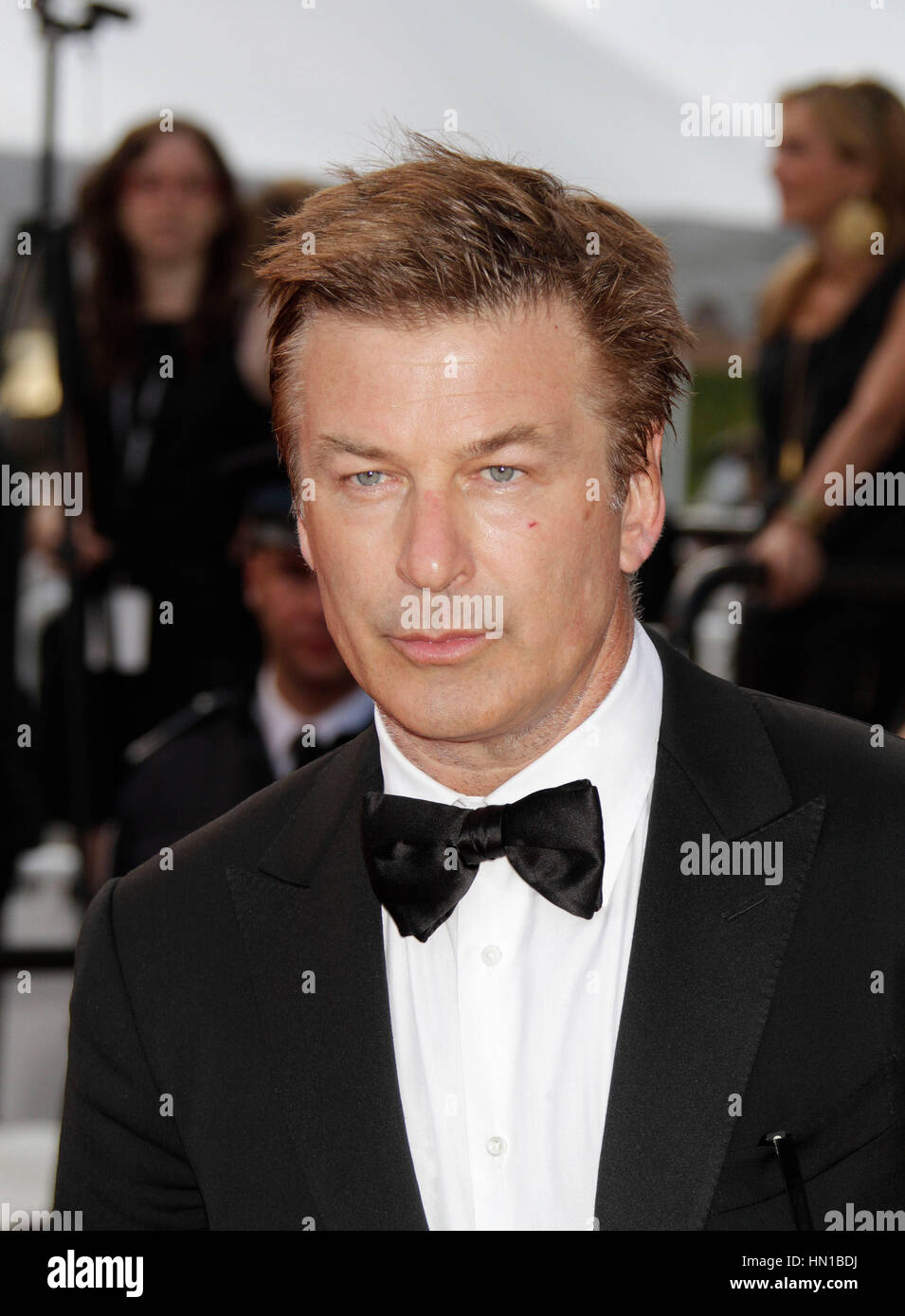 Alec Baldwin arrives at the premiere for the film, "Mud" at the 65th ...