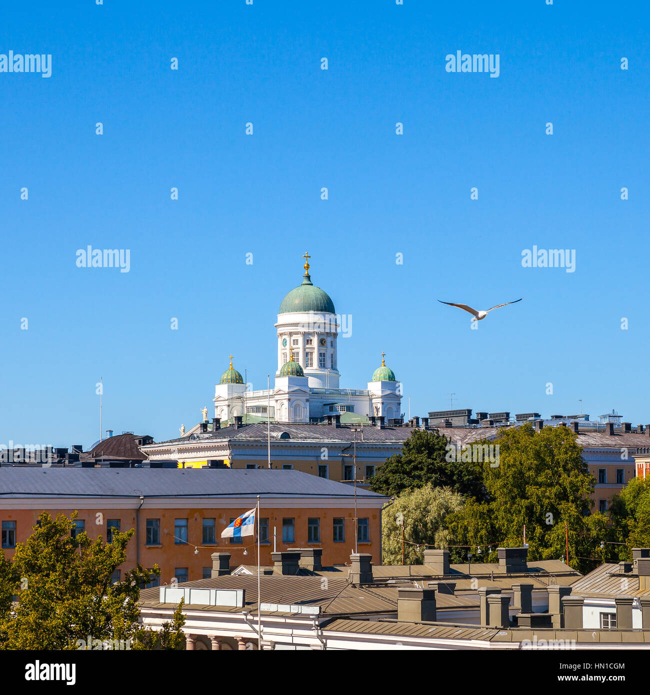View helsinki cathedral helsingin hi-res stock photography and images ...