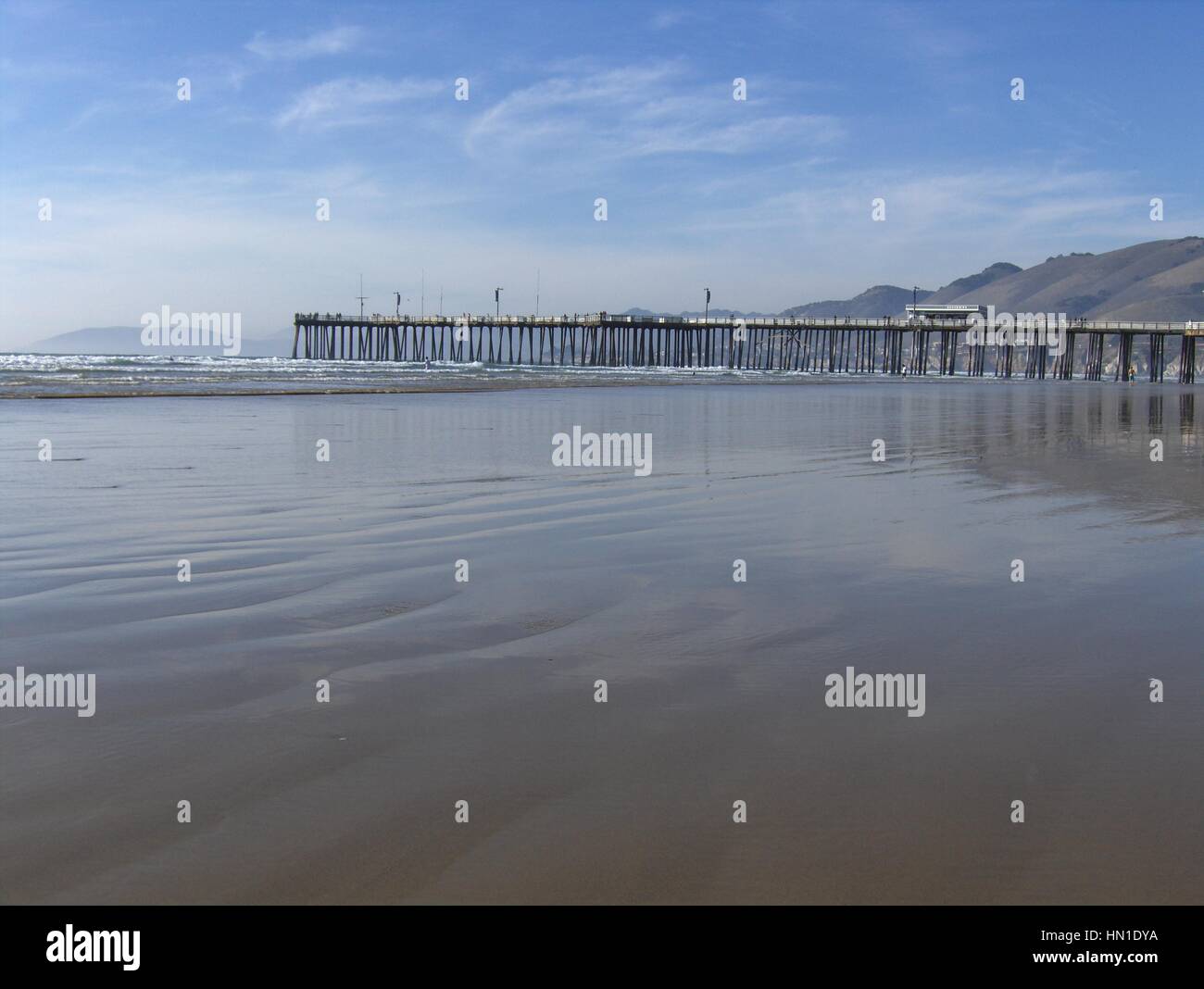 Dockside pictures of waterways Stock Photo - Alamy