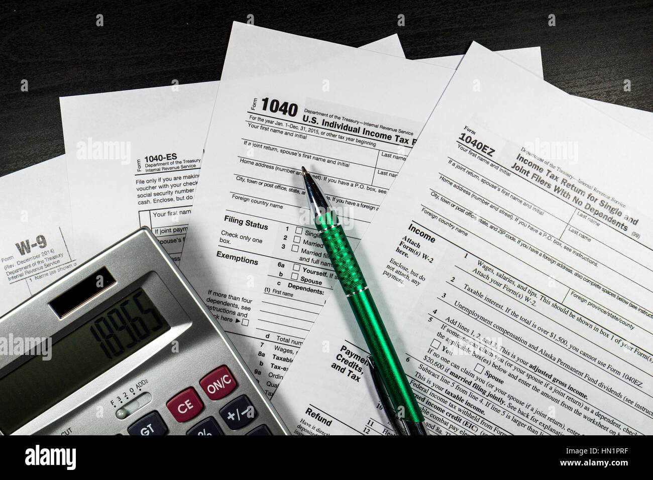 Pen form hi-res stock photography and images - Alamy