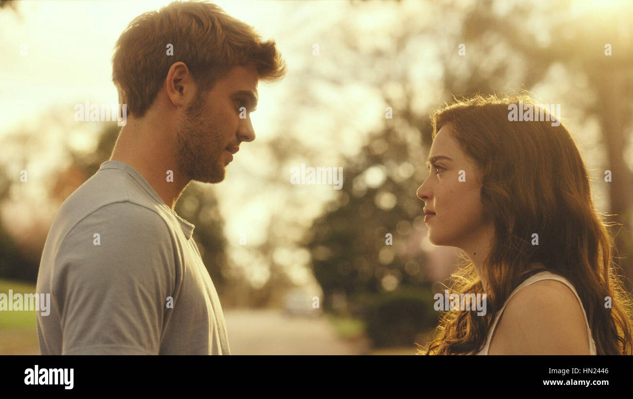 RINGS, (aka THE RING 3), from left: Alex Roe, Matilda Anna Ingrid Lutz ...