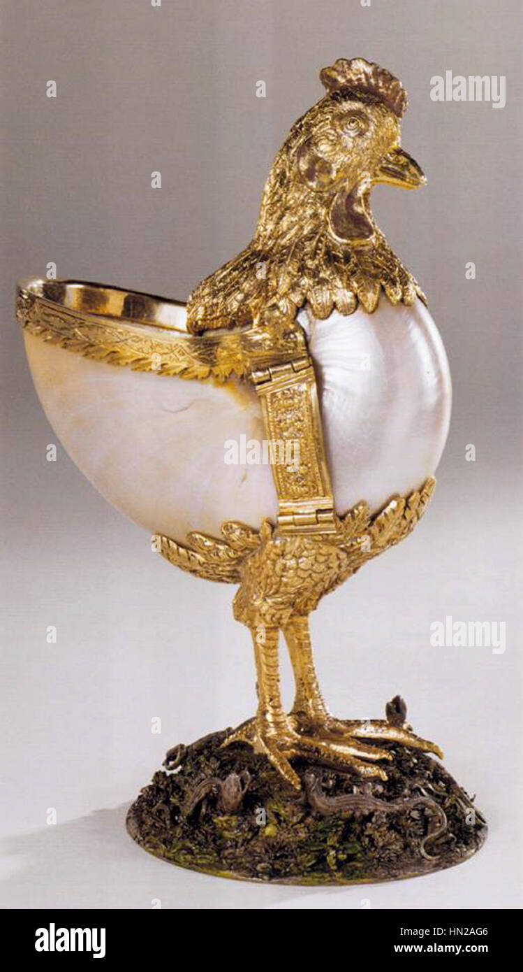 Nautilus cup in the form of a chicken Stock Photo - Alamy