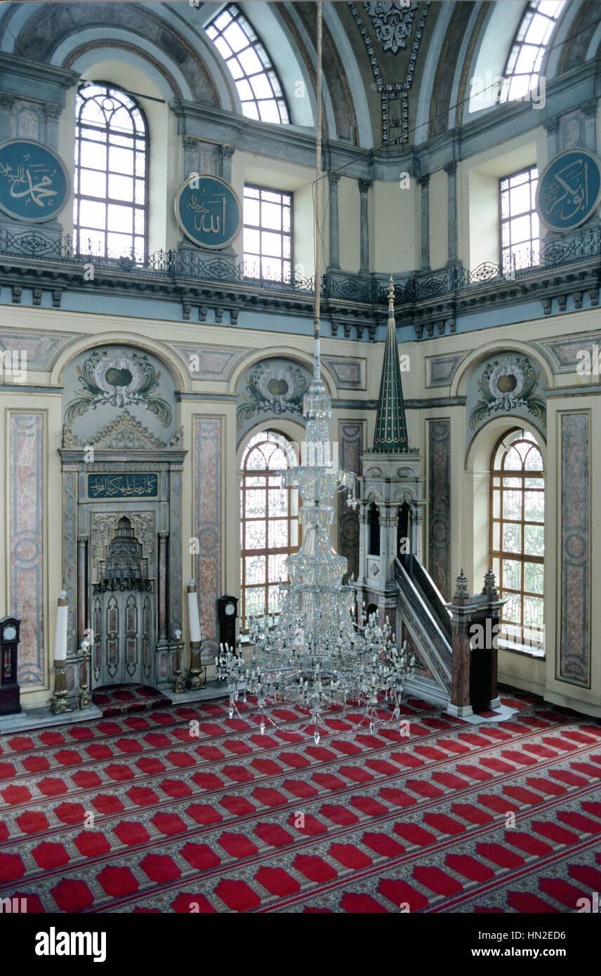 Interior of the Baroque Style Dolmabahçe Mosque (1853-55) Istanbul ...