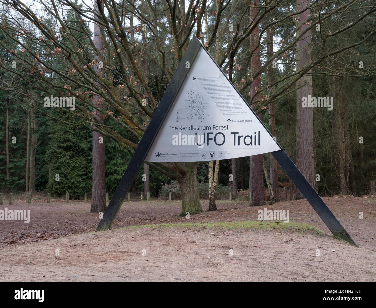 Ufo trail sign rendlesham forest hi-res stock photography and images ...