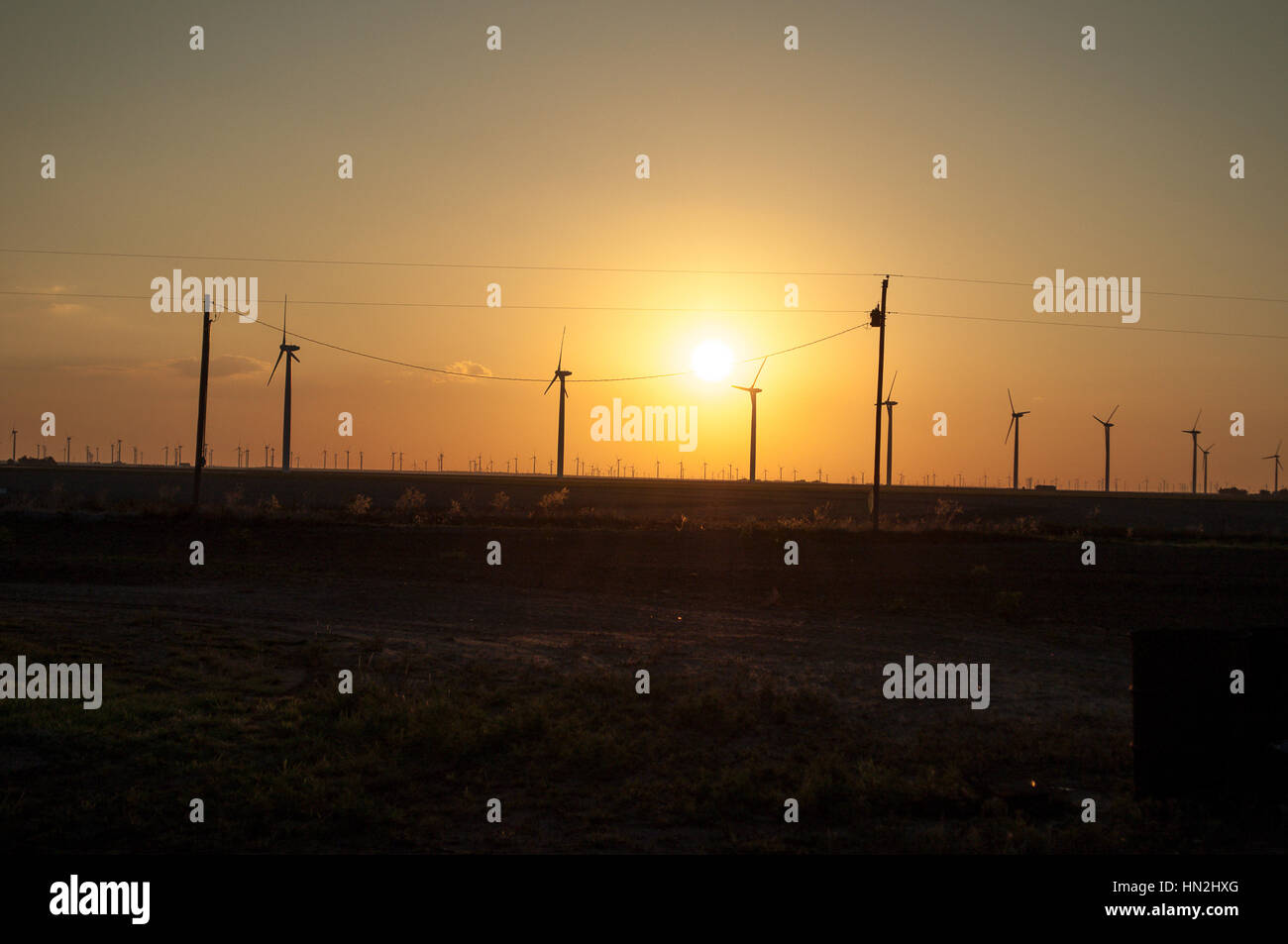 Country farm sunset hi-res stock photography and images - Alamy