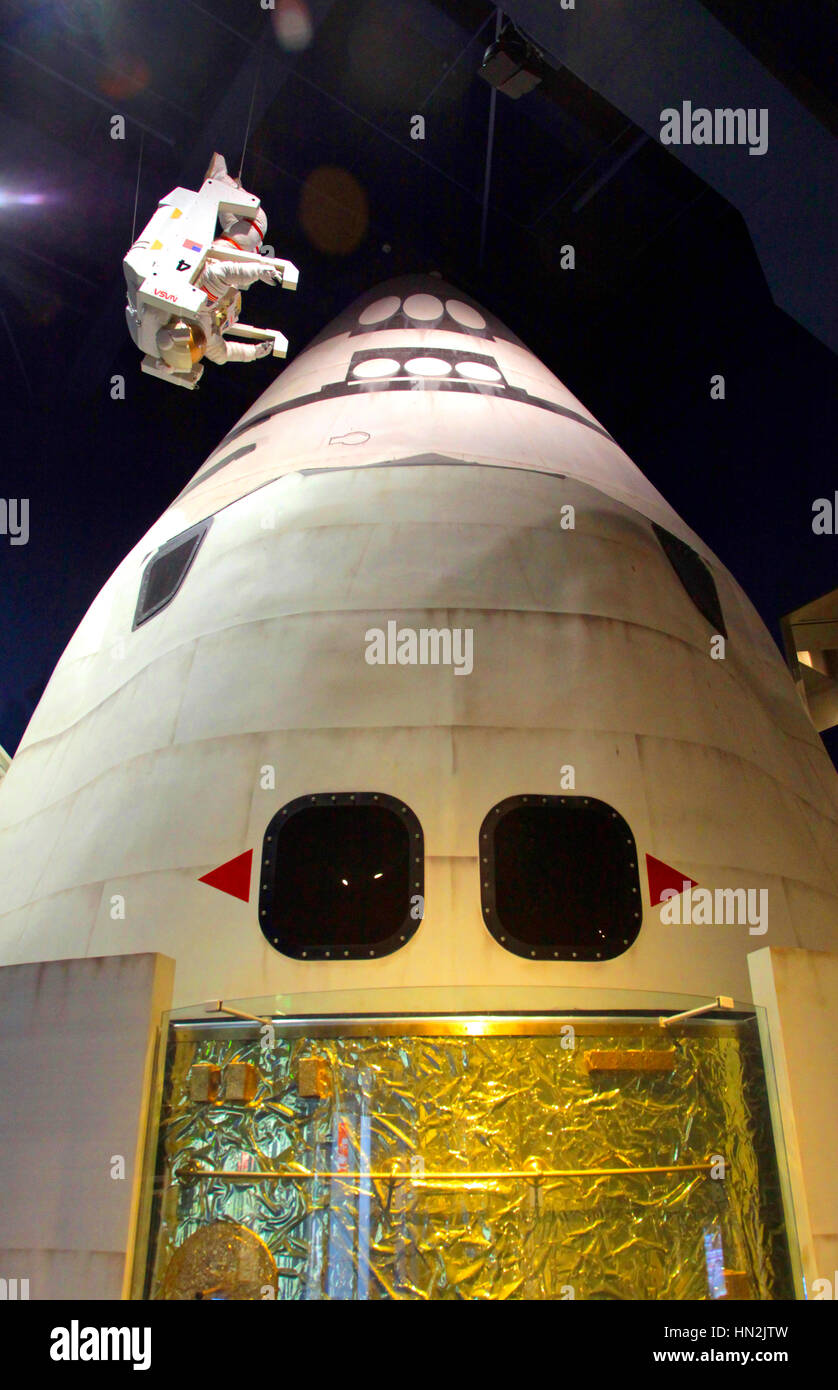 A Full Scale Model of Space Shuttle displayed at Tama-Rokuto Science ...