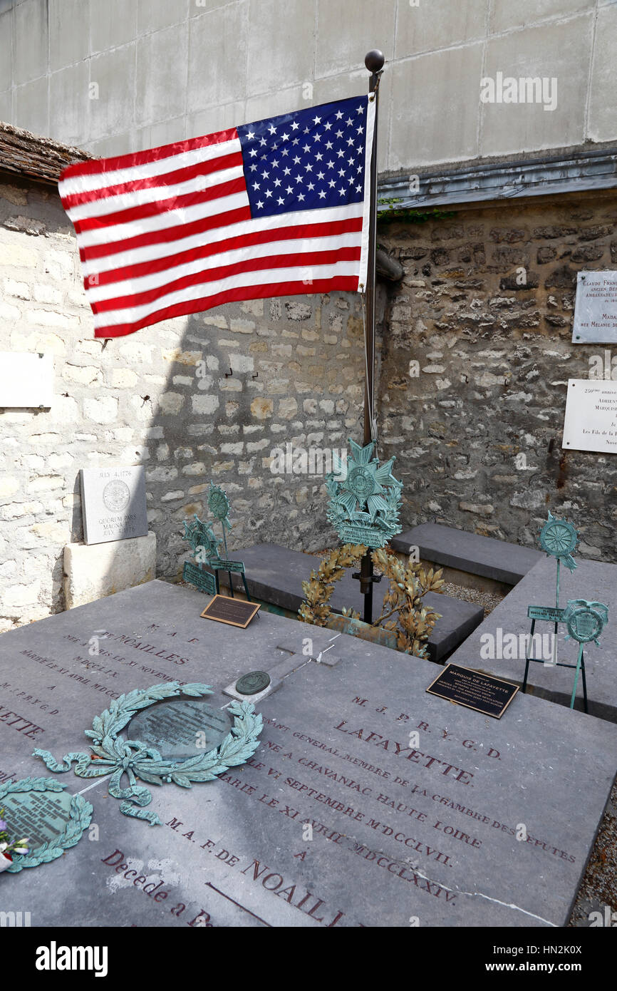 Tombstone of General Marquis Lafayette and his wife, Picpus Historical ...