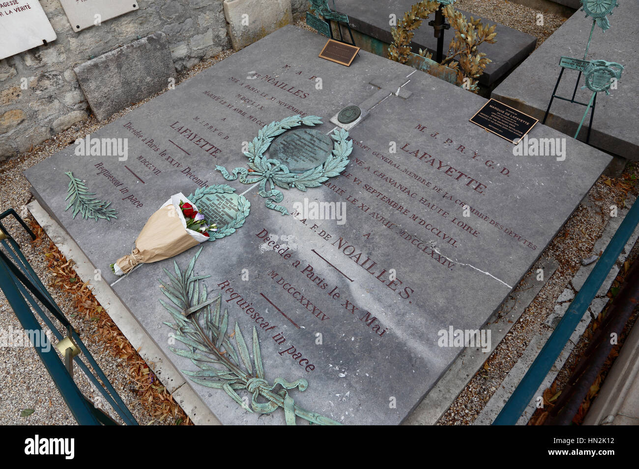 Tombstone of General Marquis Lafayette and his wife, Picpus Historical ...