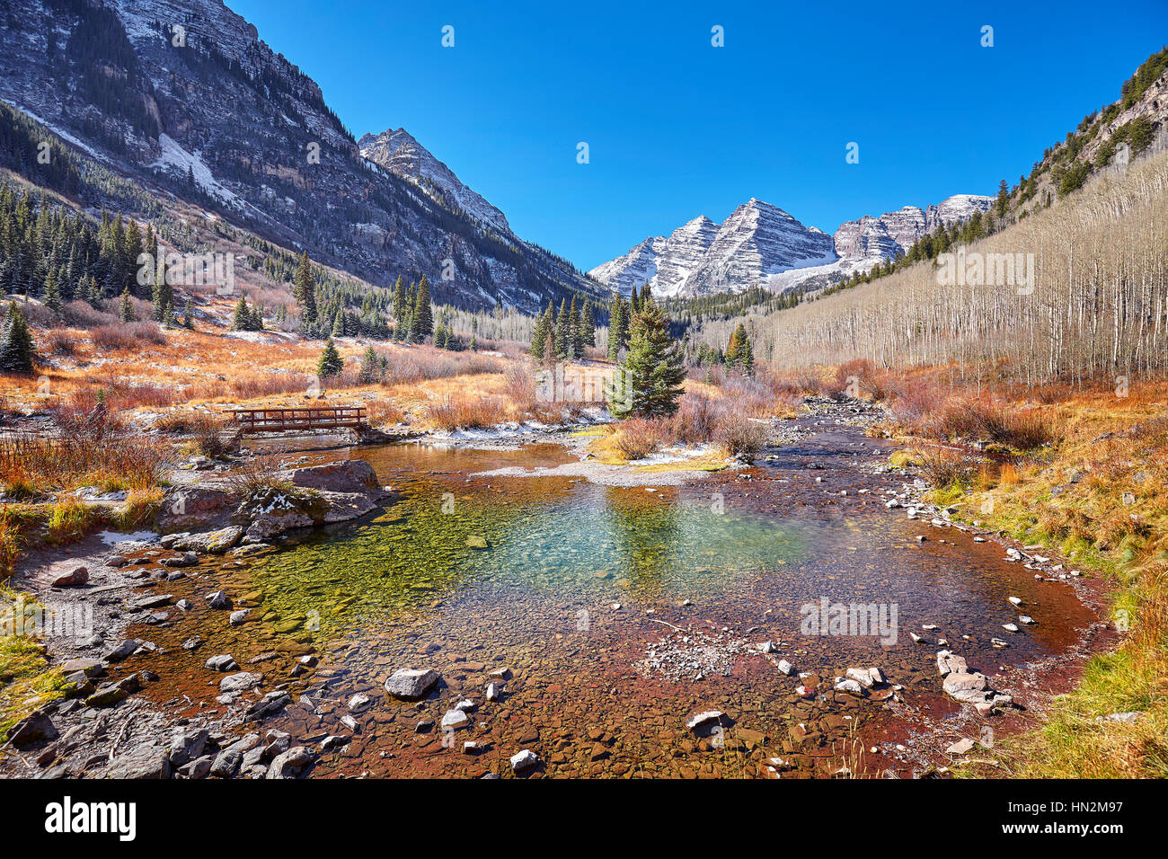 Maroon Bells mountain autumn landscape, Aspen in Colorado, USA Stock ...