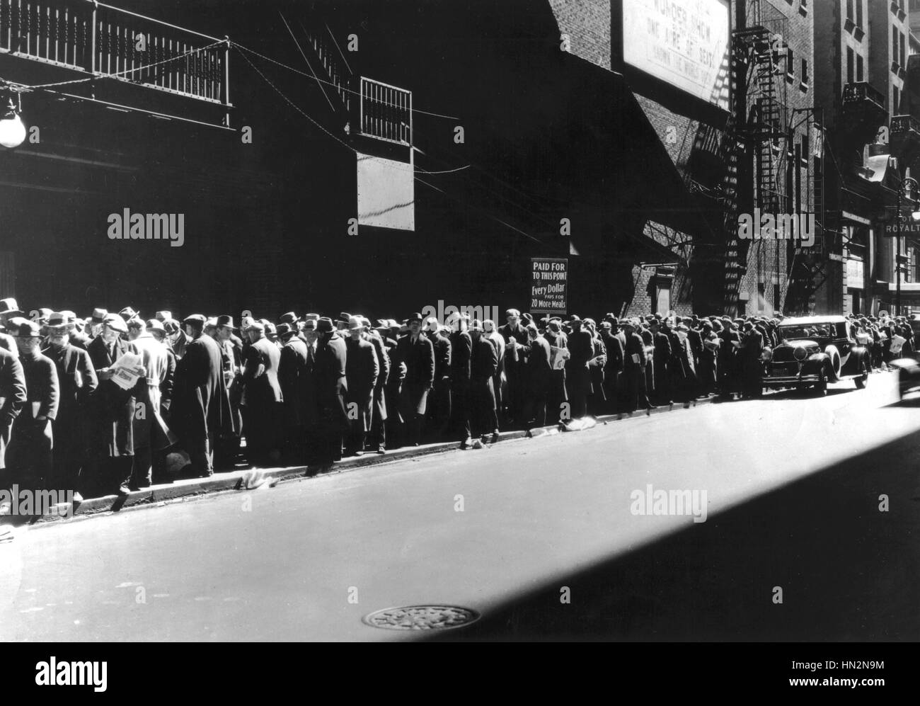 Unemployed 1930s hi-res stock photography and images - Alamy