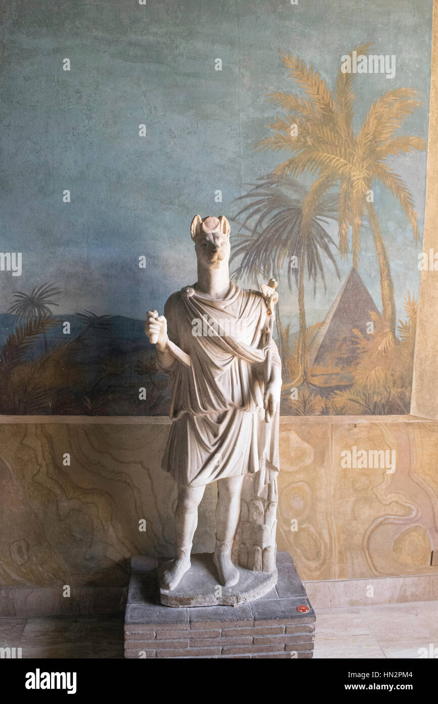 God wepwawet hi-res stock photography and images - Alamy