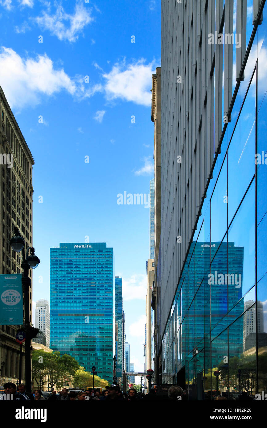 New York, USA - October 12, 2012: MetLife Building (Pan Am Building ...