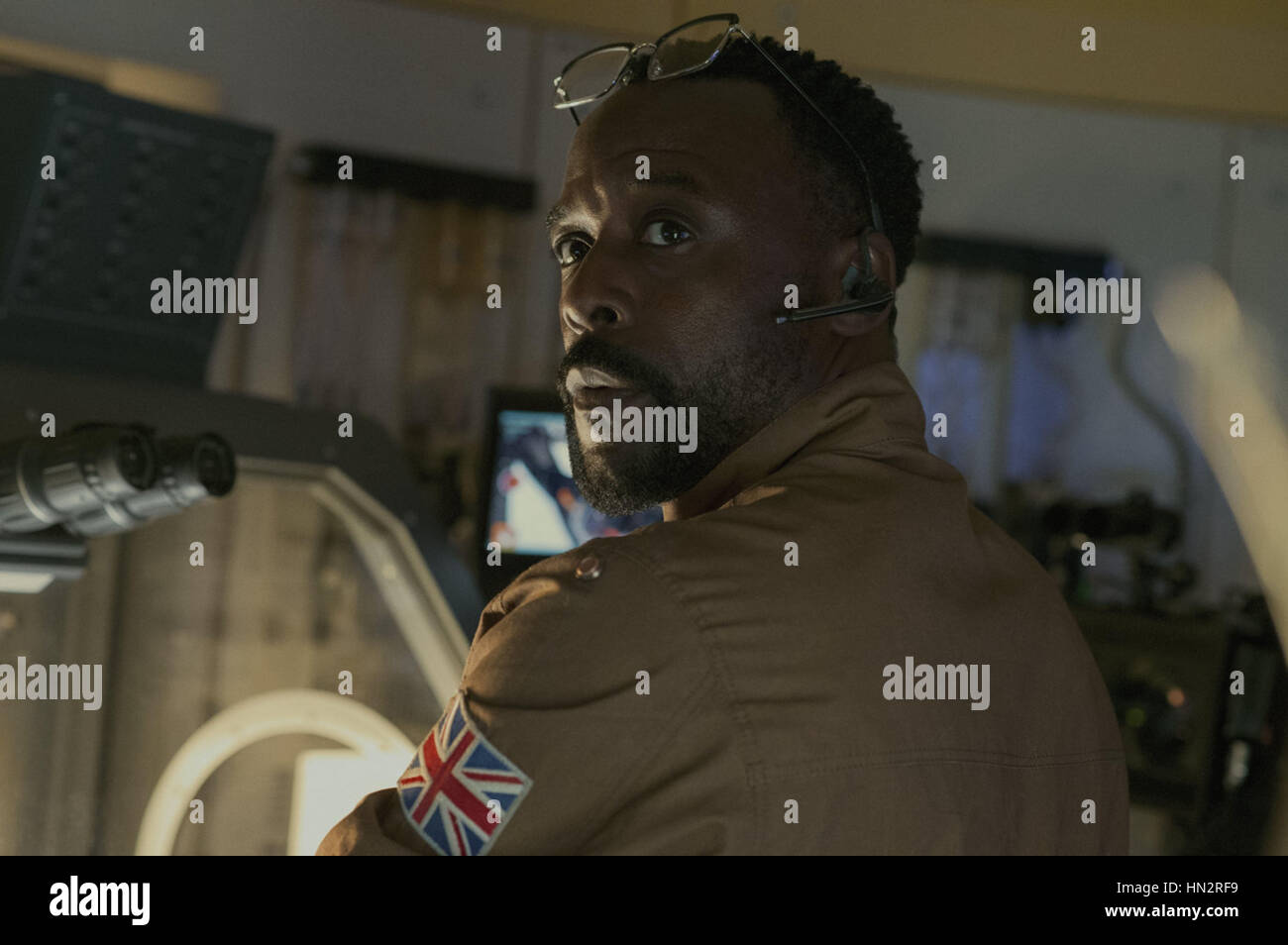 LIFE (2017) ARIYON BAKARE DANIEL ESPINOSA (DIR) COLUMBIA PICTURES ...