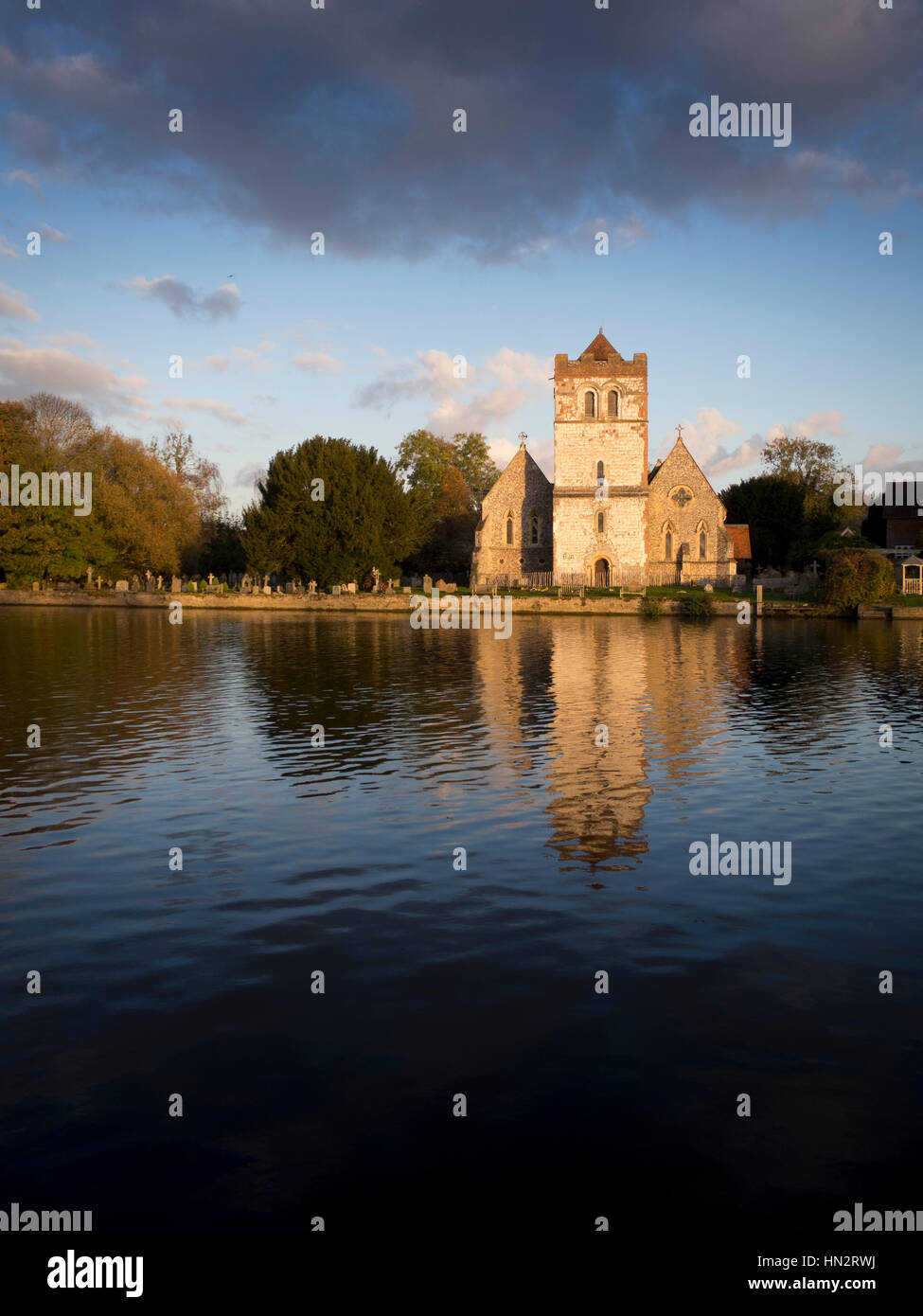 Bisham Village High Resolution Stock Photography and Images - Alamy