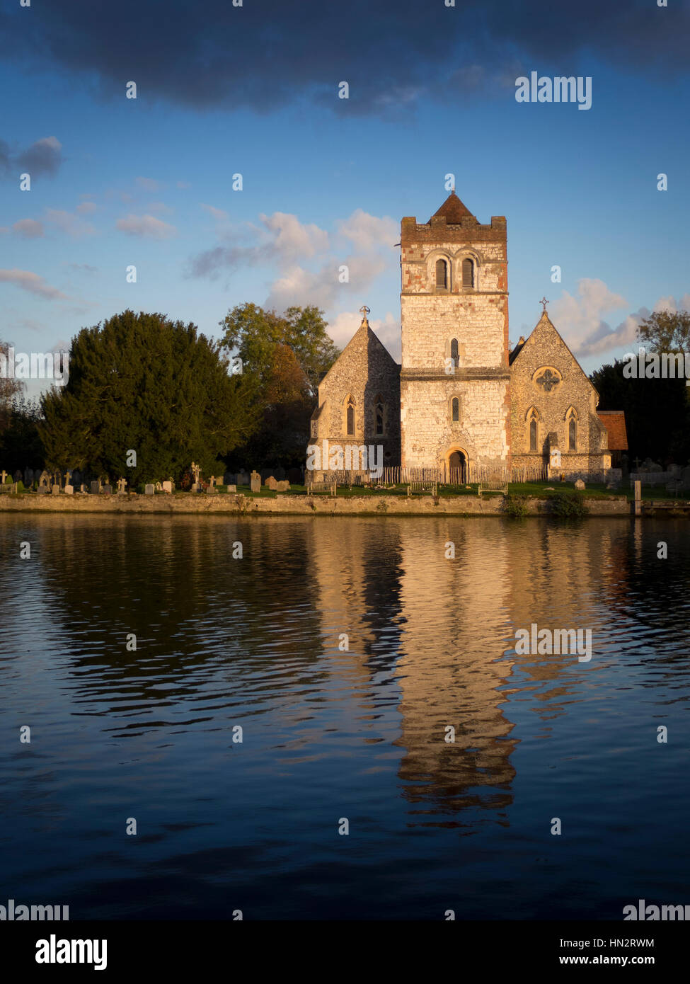 All saints church bisham hi-res stock photography and images - Alamy