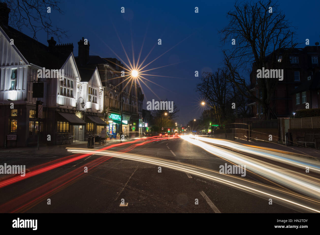 London street at night hi-res stock photography and images - Alamy