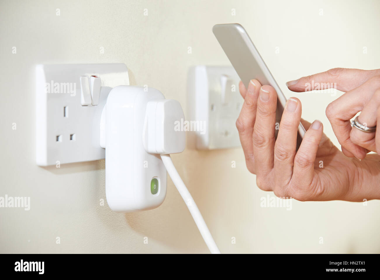 Smart wi fi plug hi-res stock photography and images - Alamy