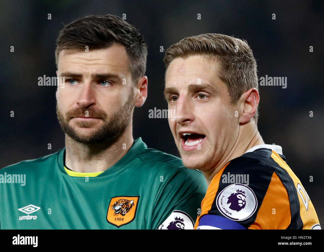 Hull City goalkeeper David Marshall and Michael Dawson Stock Photo - Alamy