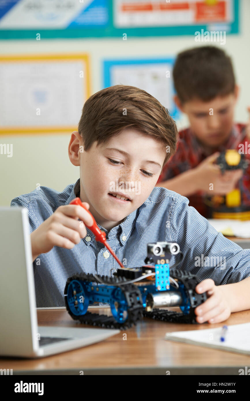 Pupils In Science Lesson Studying Robotics Stock Photo - Alamy