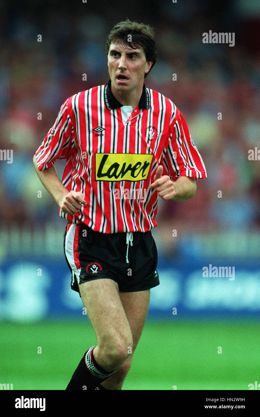 PAUL BEESLEY SHEFFIELD UNITED FC 06 October 1990 Stock Photo - Alamy