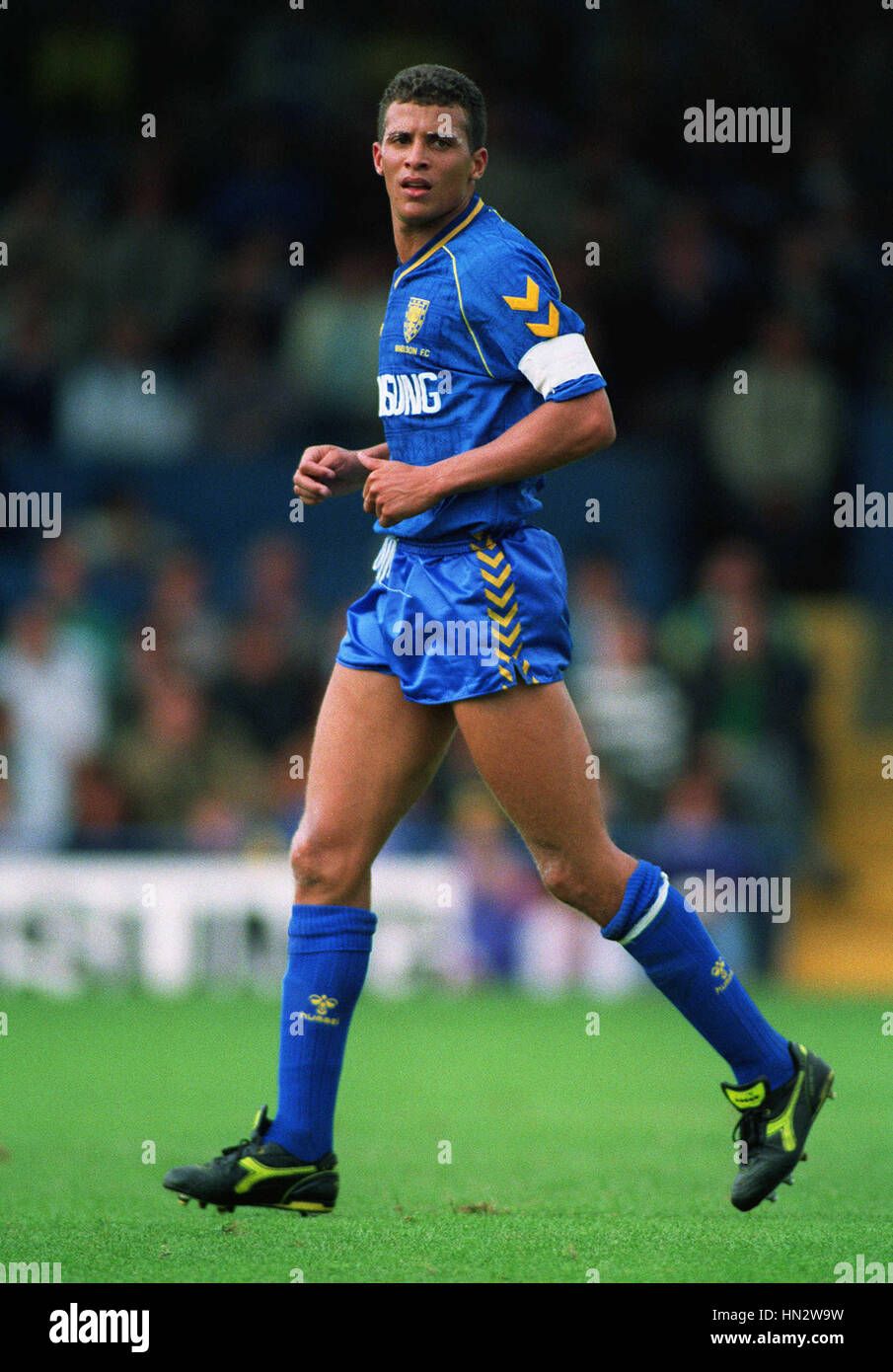 KEITH CURLE WIMBLEDON FC 18 October 1990 Stock Photo - Alamy