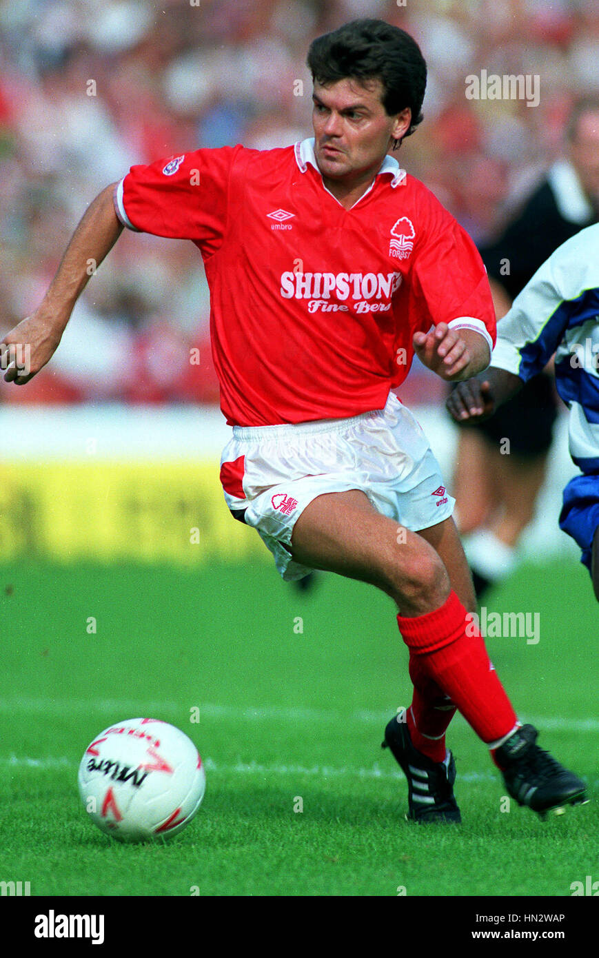 STEVE HODGE NOTTINGHAM FOREST FC 17 December 1990 Stock Photo - Alamy